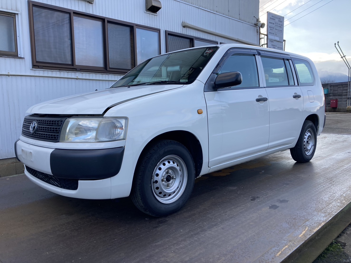 TOYOTA PROBOX / 1NZ-FE-1496cc - (有)はなと商会